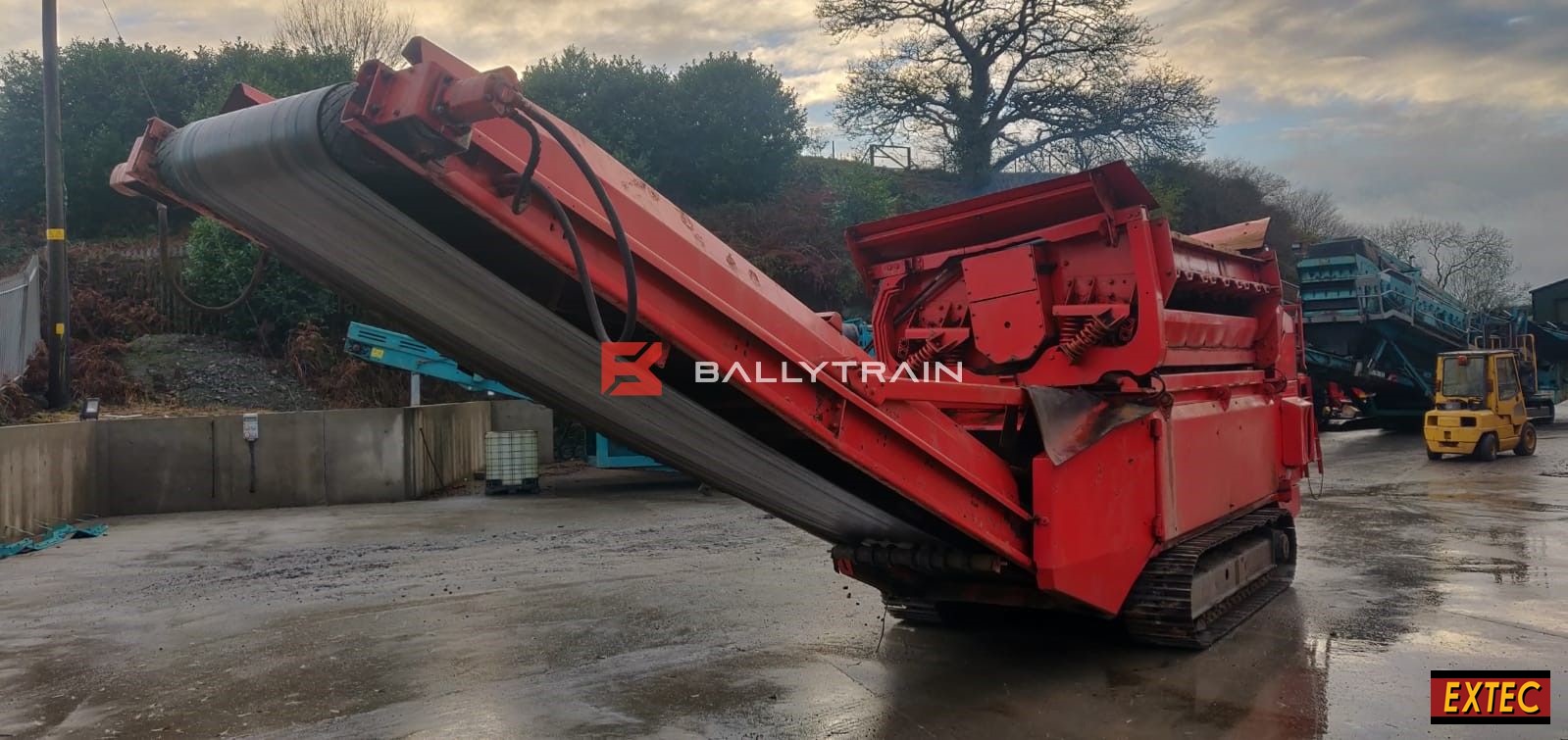 Extec Robotrac Screen, Mobile Screener, Soil Screner, Robotrac