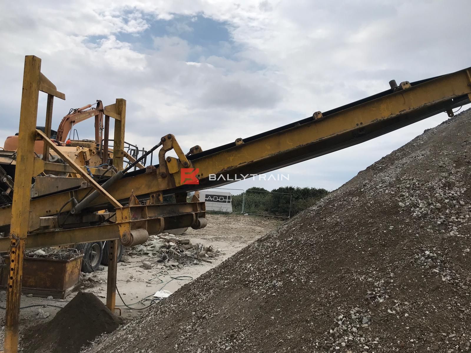 Rubble Master RM60 Crusher & CS2500 Screen for sale, Mobile Crusher