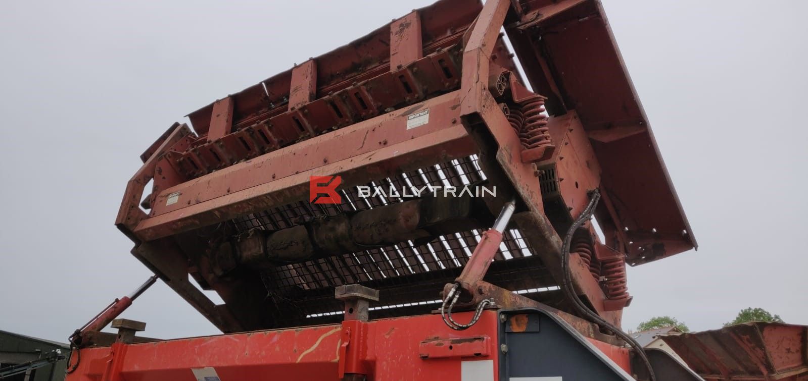 Extec/Sandvik Hydraulic Vibrating Livehead, Double Deck Hydraulic Grid