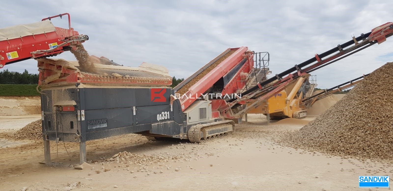 Sandvik QA331 Screener, Mobile Screener for sale, Sandvik QA331