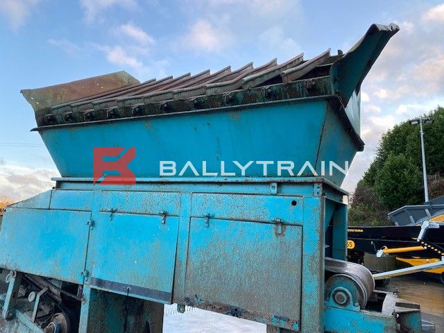 Powerscreen MK II Screener, Tow-able Top Soil Screener