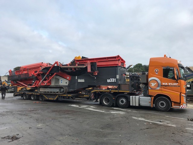 Sandvik QA331 Sold to Poland, Used screener for sale, screeners uk