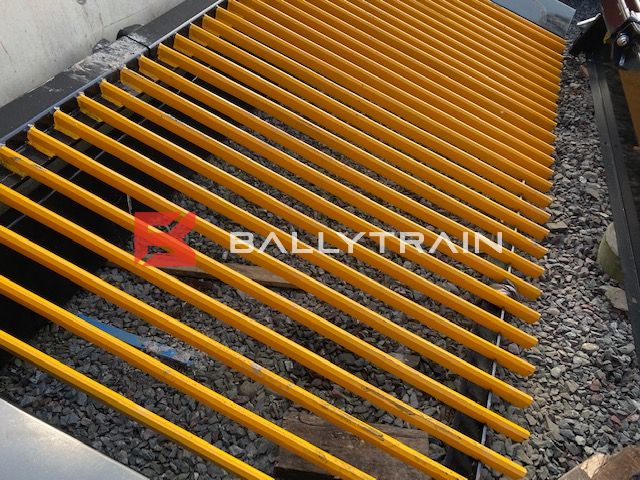 Roco Hydraulic Tipping Grids for sale, Tipping grid for screener