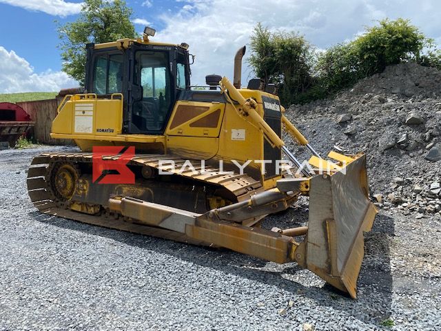 Komatsu D65PX-17 Dozer for sale, Used Komatsu Bulldozer, Komatsu D6