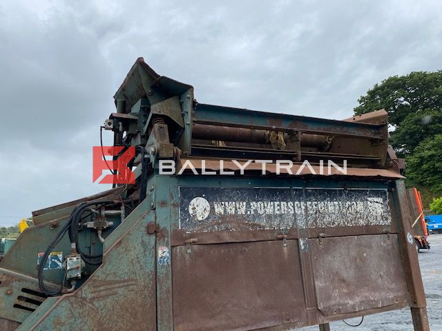 Powerscreen Chieftain 600 Screener for sale, 3 way split screener