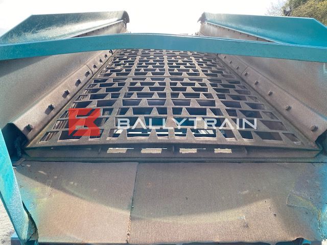 Powerscreen Warrior 1800 16ft x 5ft Screenbox for sale, Screener