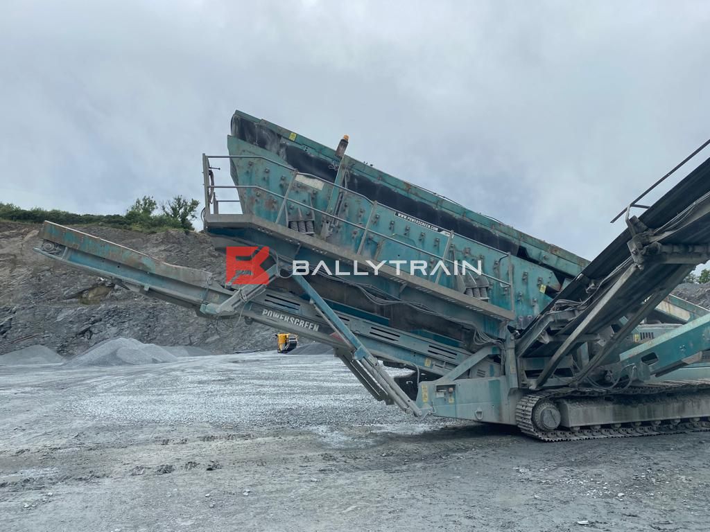 Powerscreen Chieftain 1700 3 Deck Screen for sale, 3 deck screen