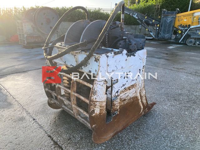 Dromone V23 Screening Bucket for sale, used screening bucket